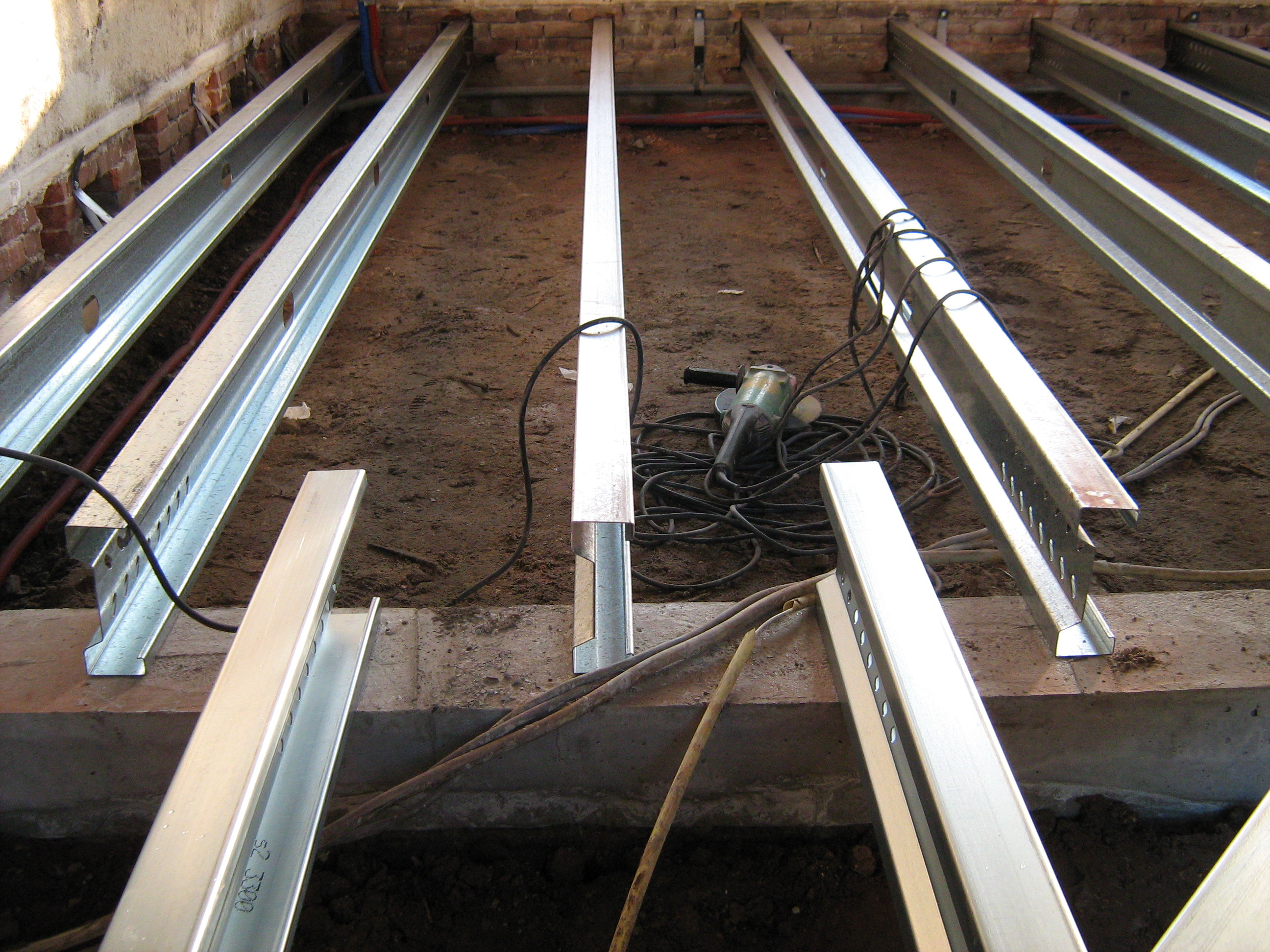 COMBIFOR: Hardinxveld- Giessendam, Hofweerstraat